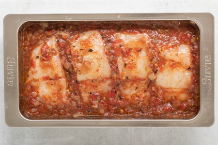 Psari Plaki (Baked Greek Fish) – Recette Magazine