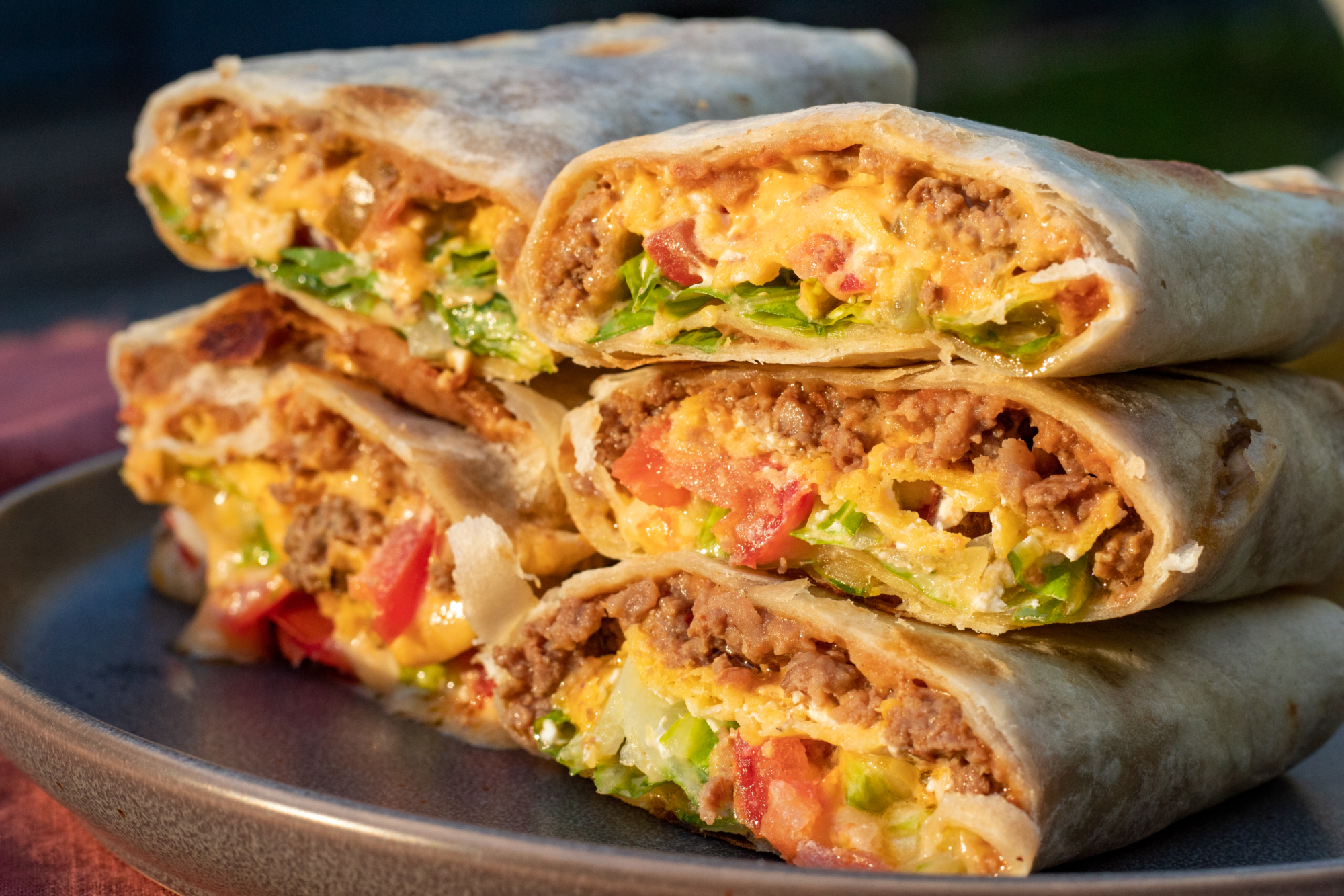 Crunchy Beef and Bean Burritos – Recette Magazine