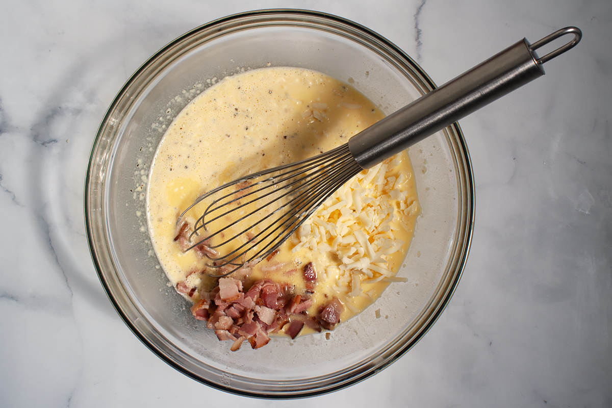Cheesy Bacon Eggs – Recette Magazine