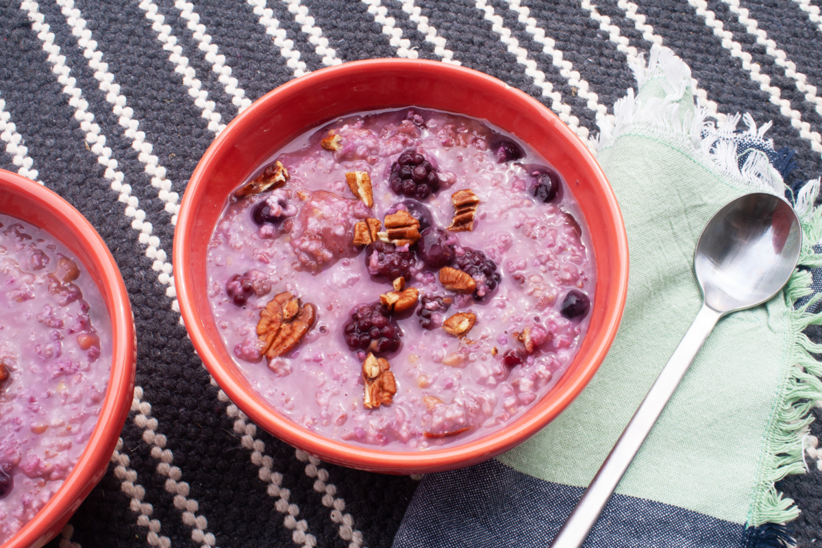 Berry Packed Oatmeal – Recette Magazine