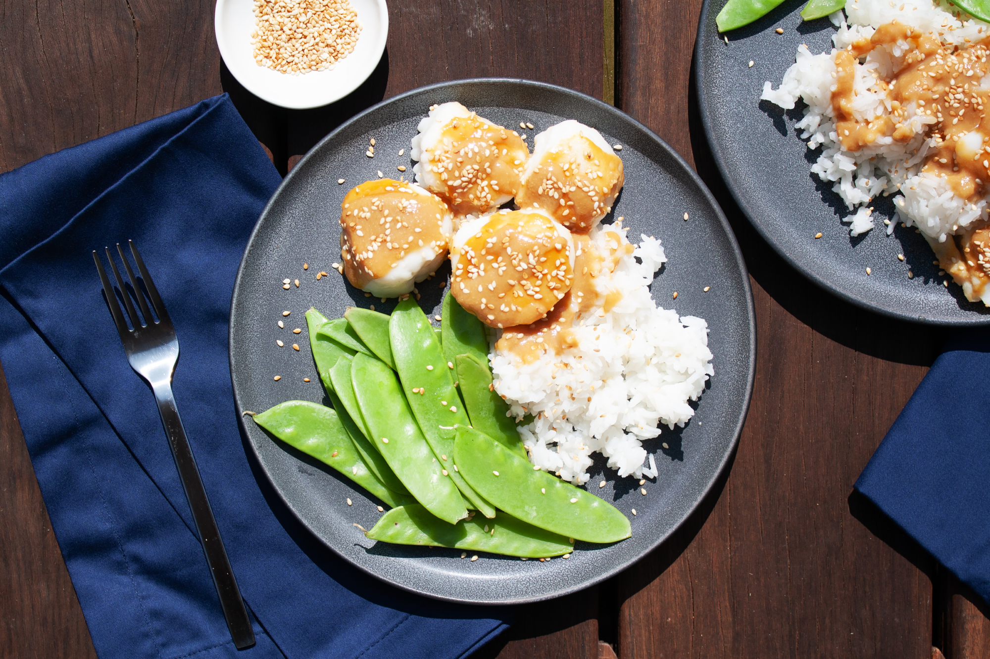 Miso Scallops with Snow Peas – Recette Magazine