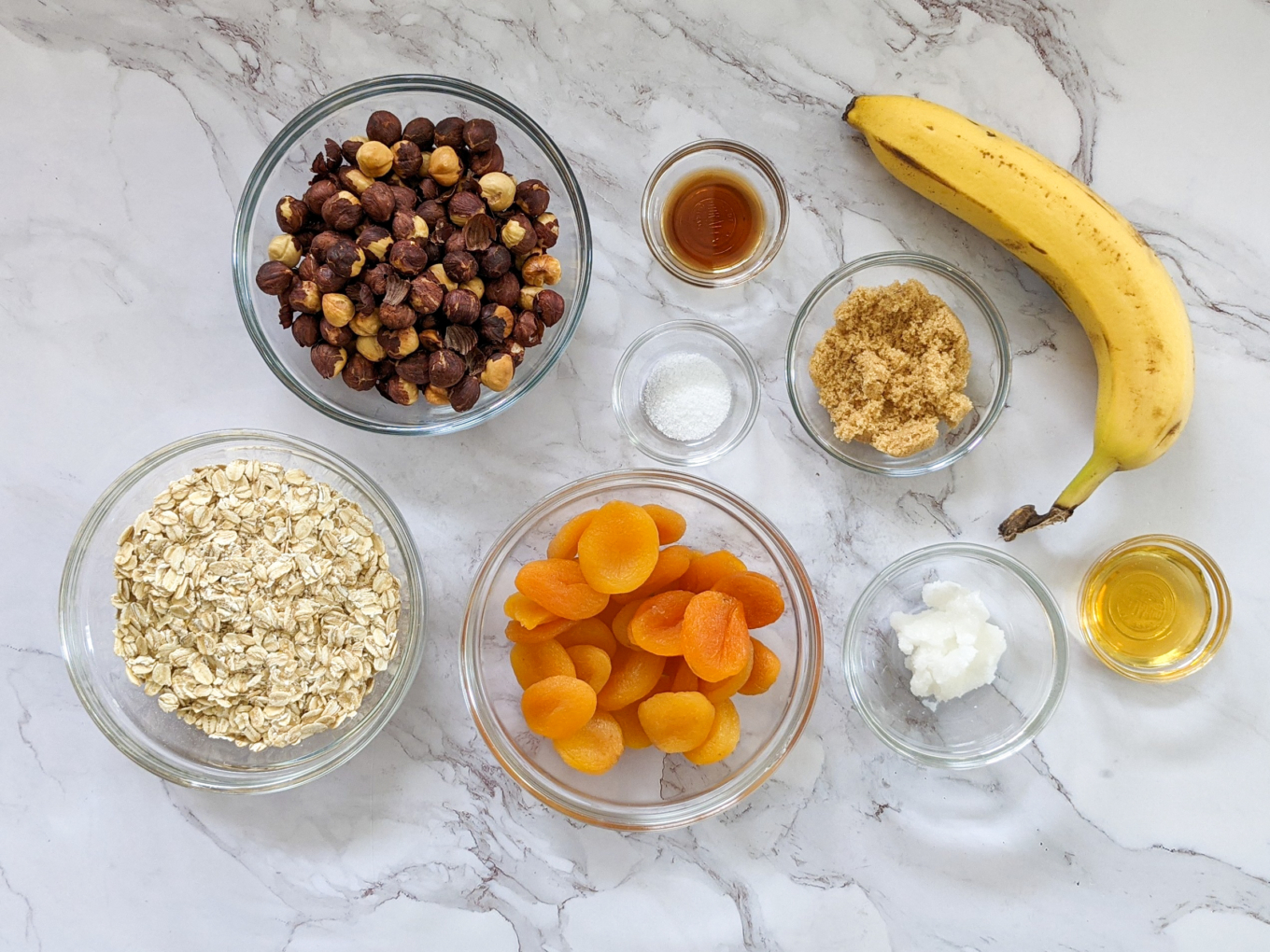 Apricot and Hazelnut Breakfast Bars – Recette Magazine