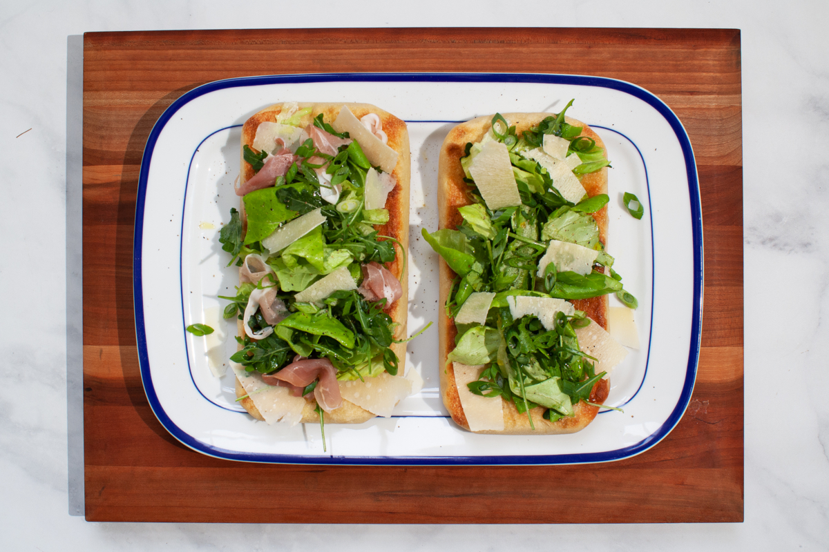 Salad Flatbread – Recette Magazine