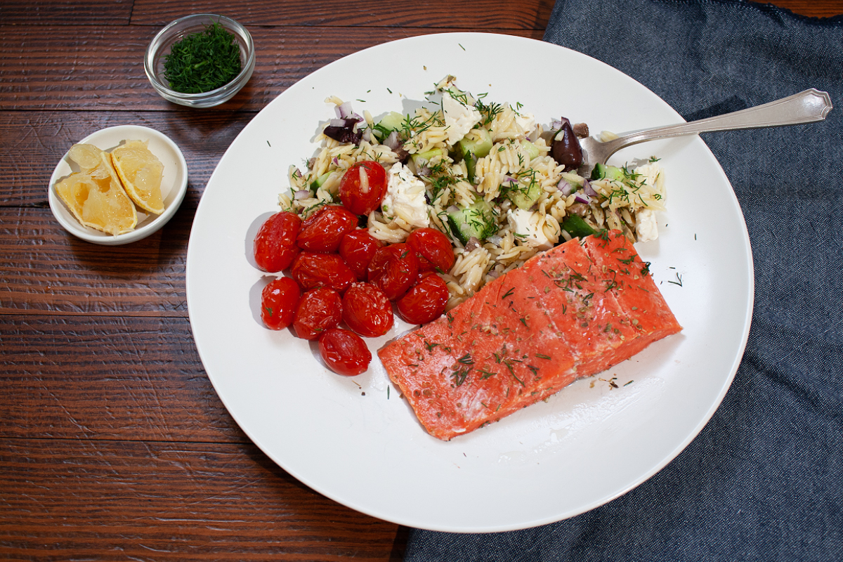 Greek Salmon-3 – Recette Magazine