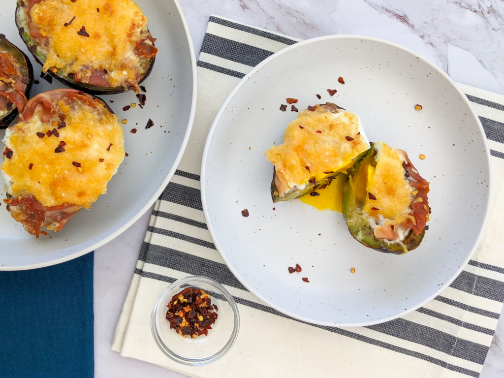 Avocado Egg Cups – Recette Magazine