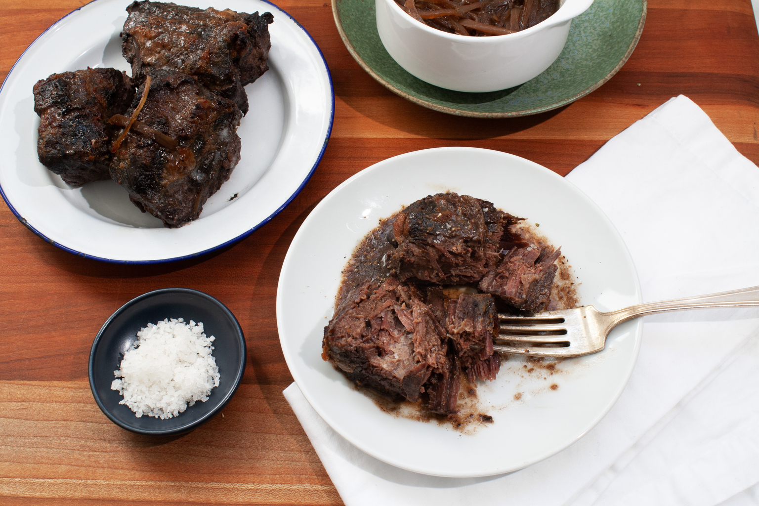 Miso-Braised Short Ribs – Recette Magazine