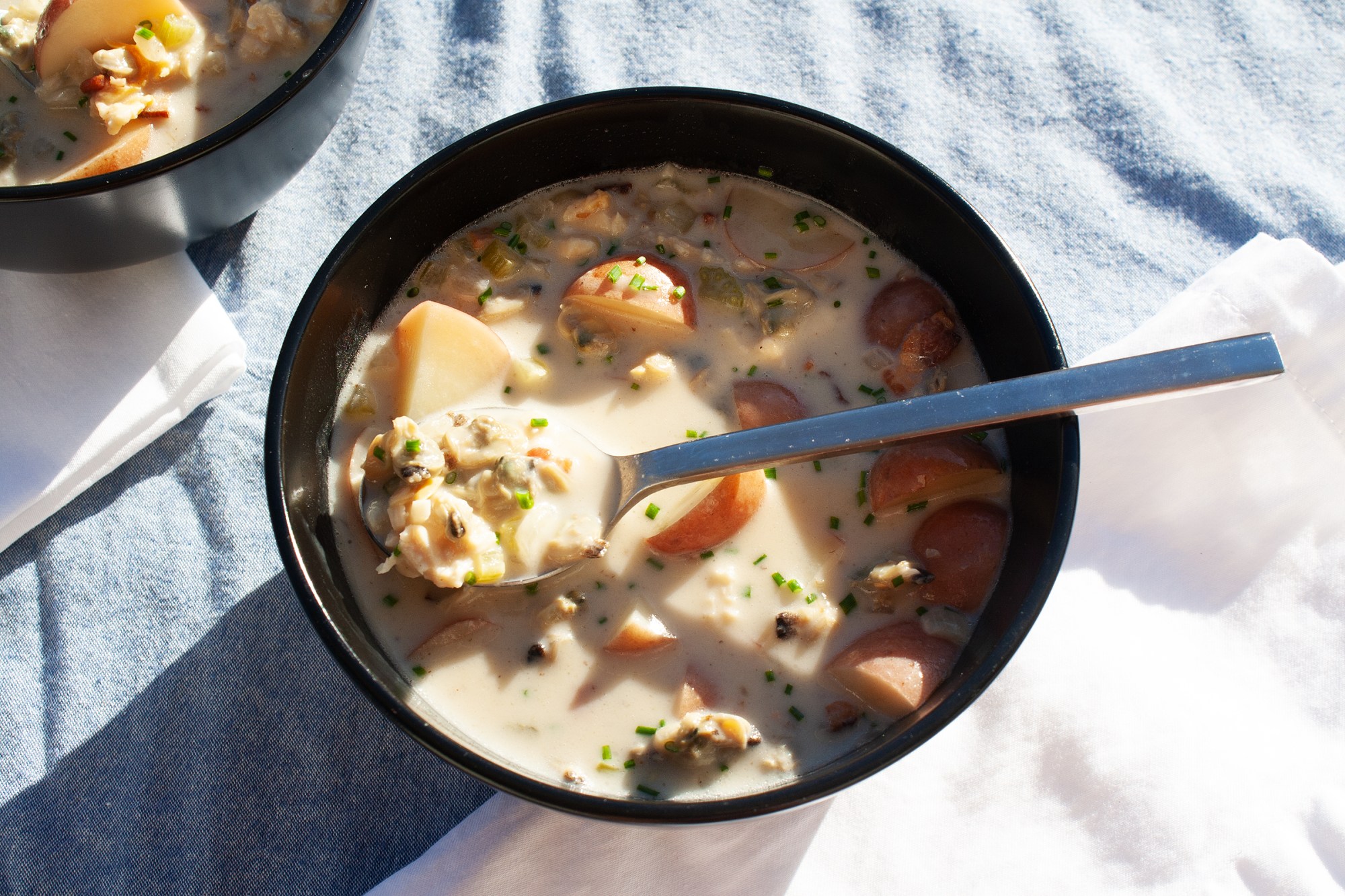 Geoduck: The Largest Burrowing Clam – Recette Magazine
