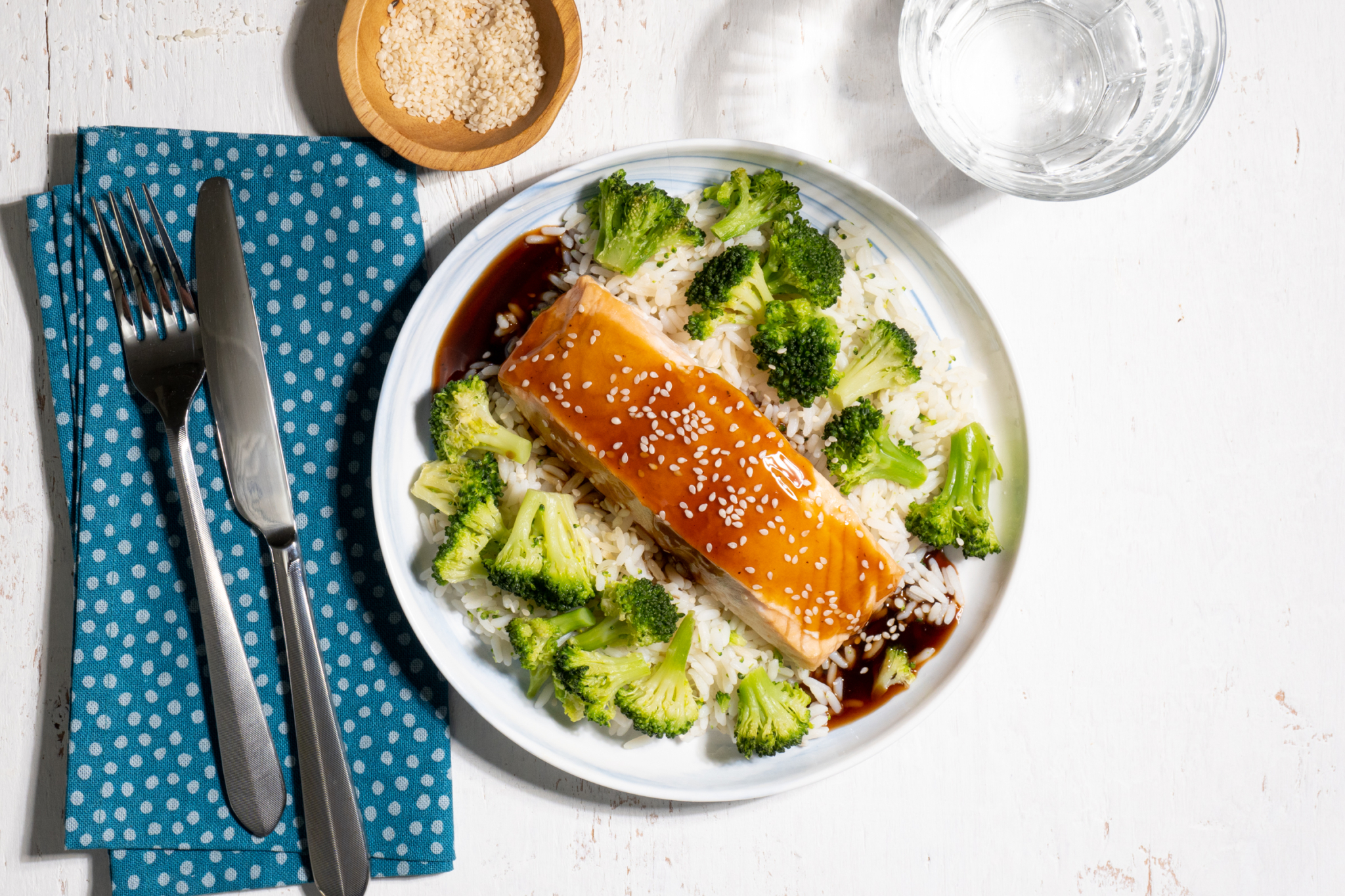 Meal Card: Teriyaki Salmon with White Rice and Broccoli – Recette Magazine