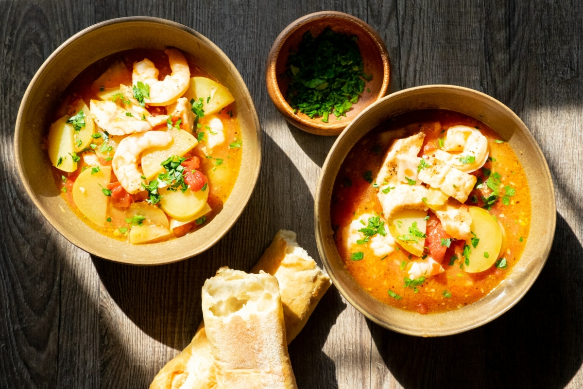 Geoduck: The Largest Burrowing Clam – Recette Magazine