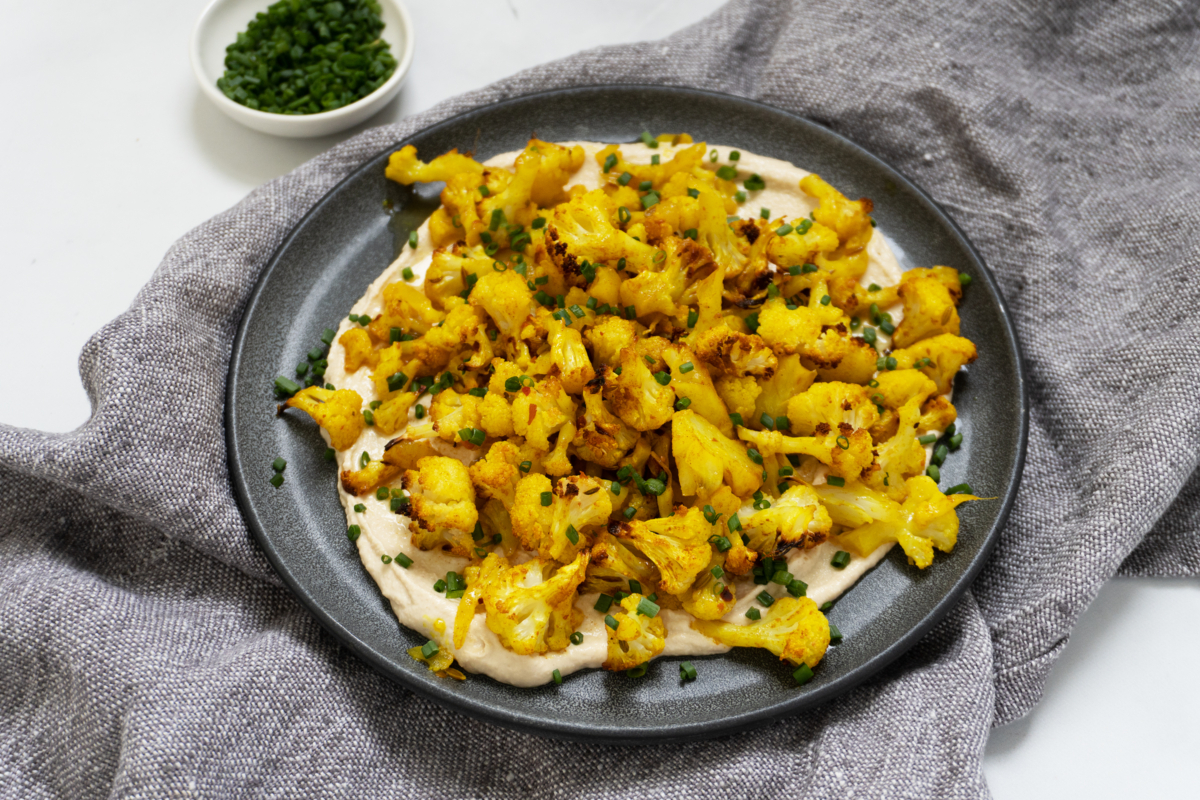 Spice Roasted Cauliflower with Tahini Dressing – Recette Magazine