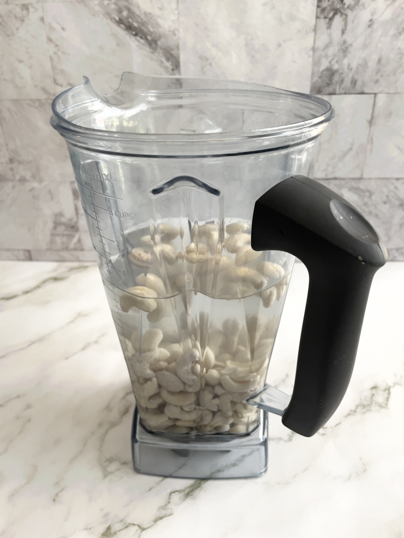 How to Make Your Own Nut Milk – Recette Magazine