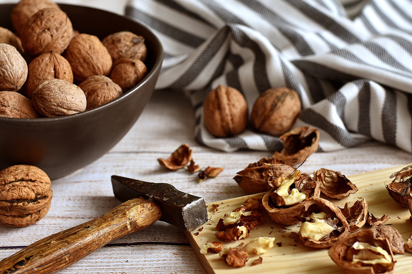 Getting to Know Walnuts – Recette Magazine
