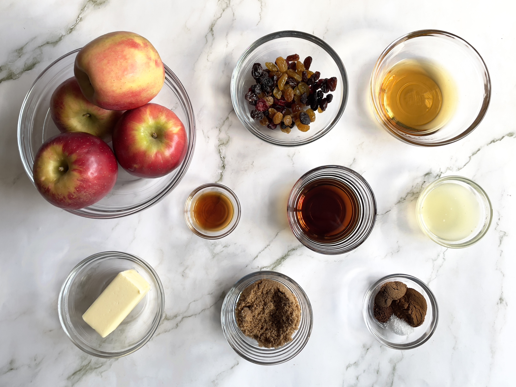 How to Sous Vide Spiced Apples with Salted Caramel Sauce – Recette Magazine