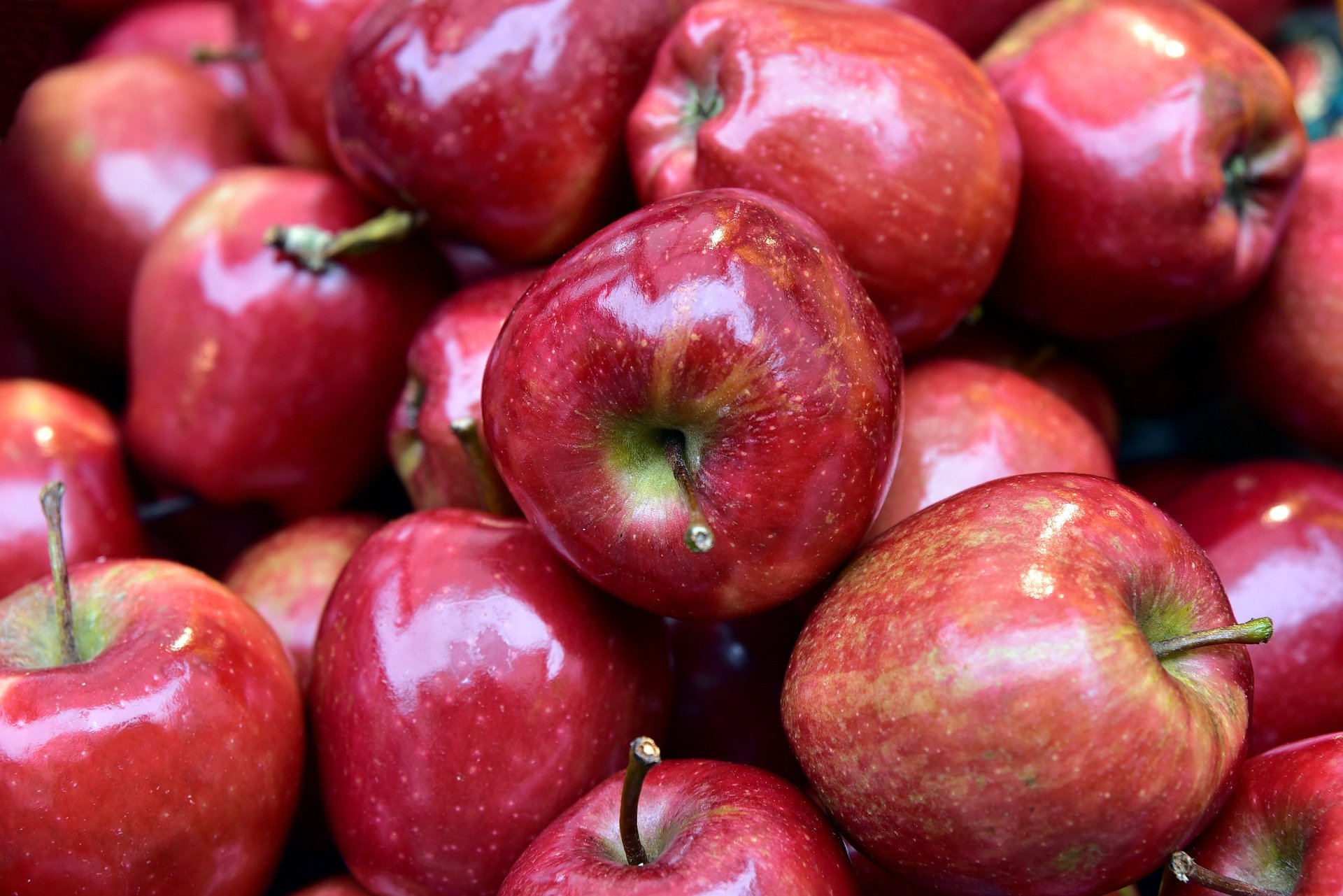 How to Sous Vide Spiced Apples with Salted Caramel Sauce – Recette Magazine