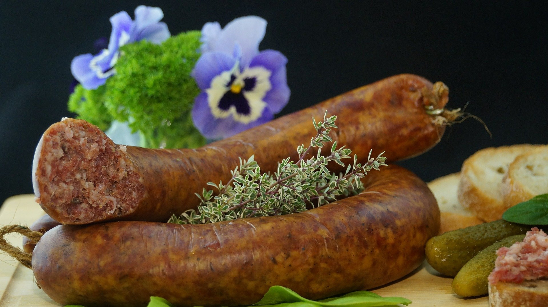 Sujuk: The Spicy Sausage – Recette Magazine