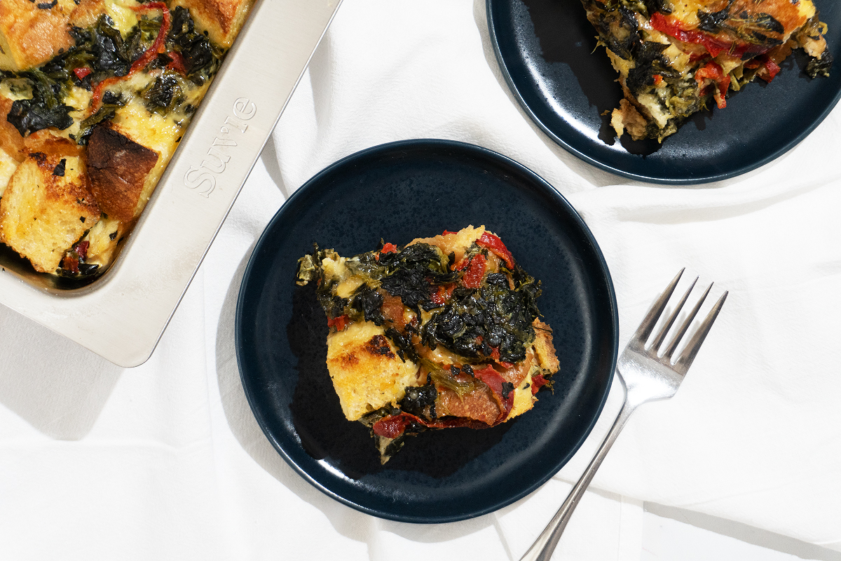 Spinach and Red Pepper Strata – Recette Magazine
