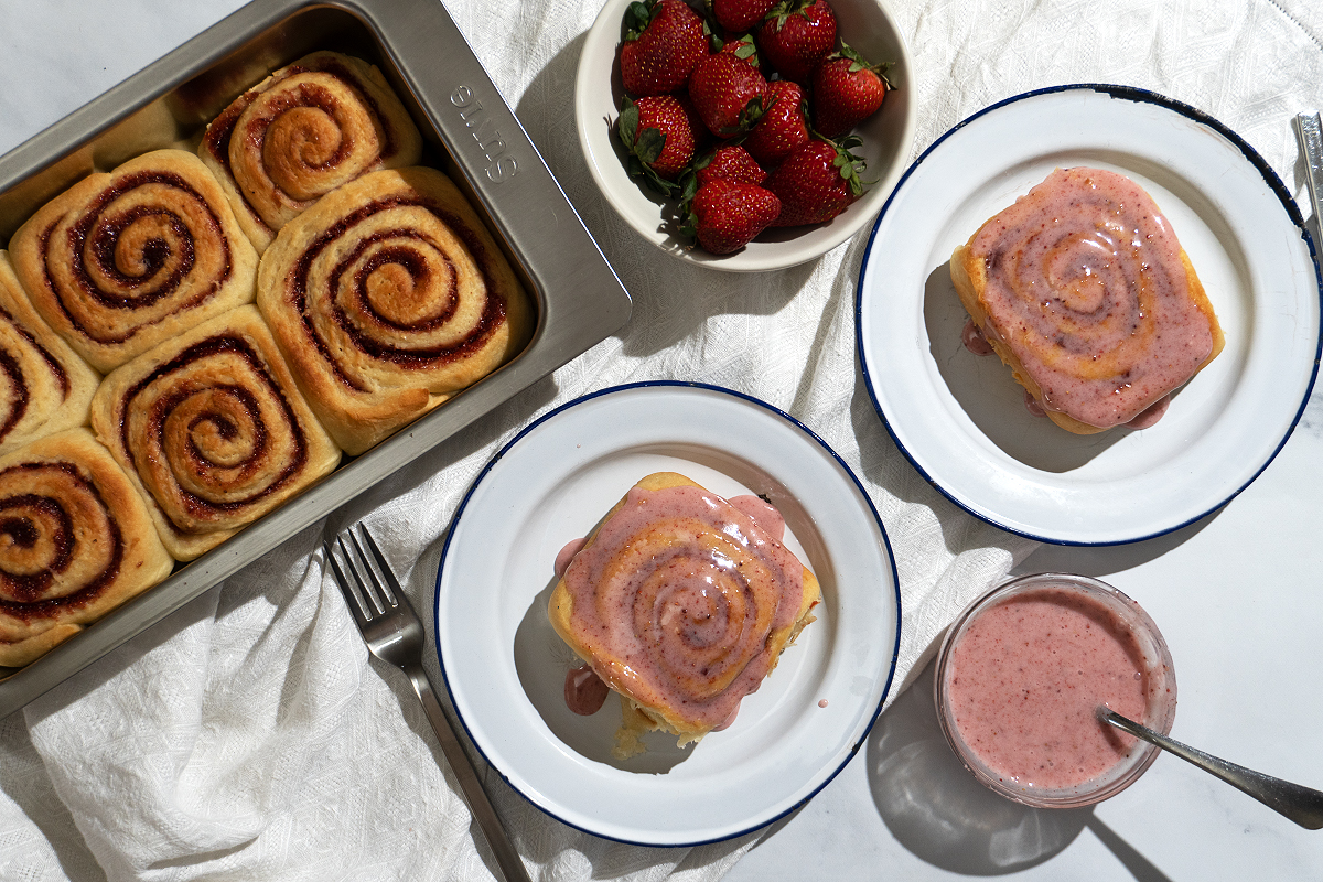 Strawberry Swirl Rolls – Recette Magazine