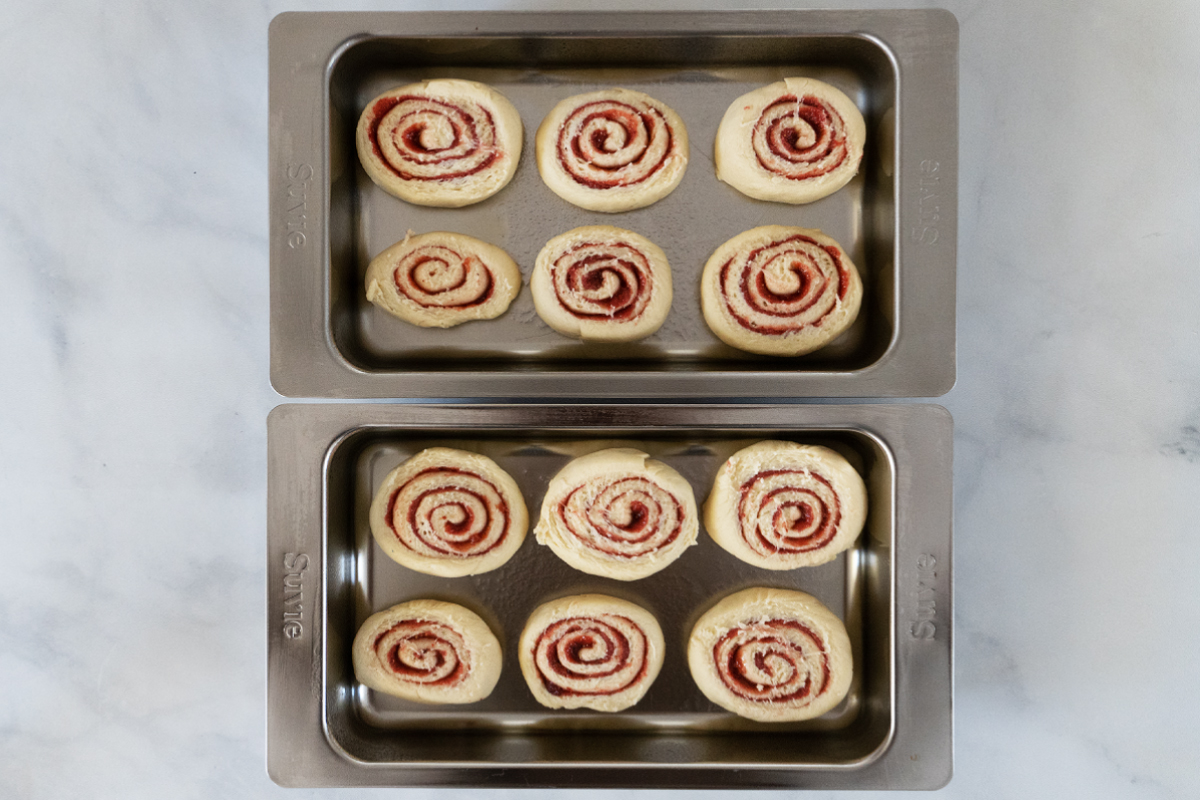 Strawberry Swirl Rolls – Recette Magazine