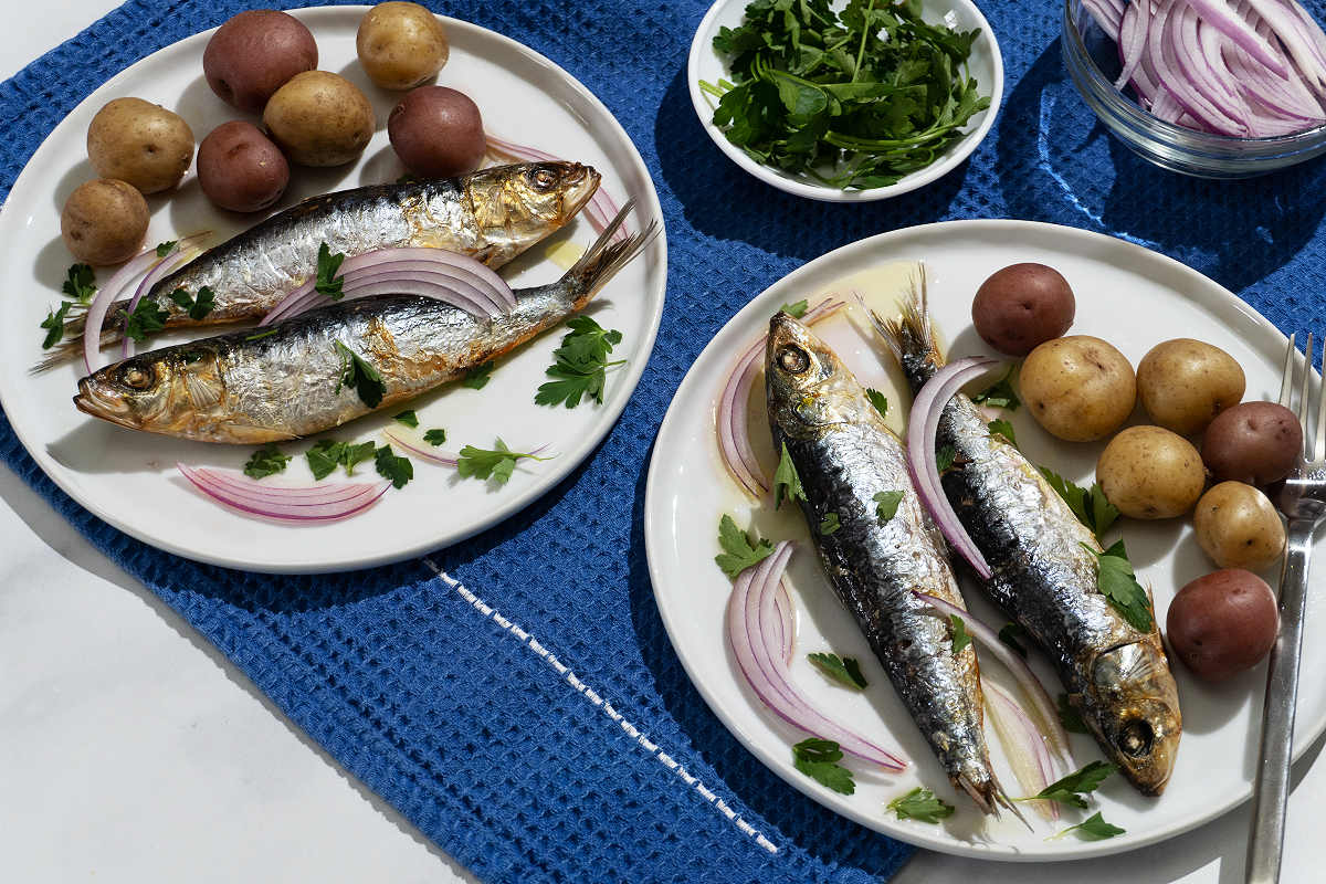 Portuguese Sardines with Baby Potatoes – Recette Magazine
