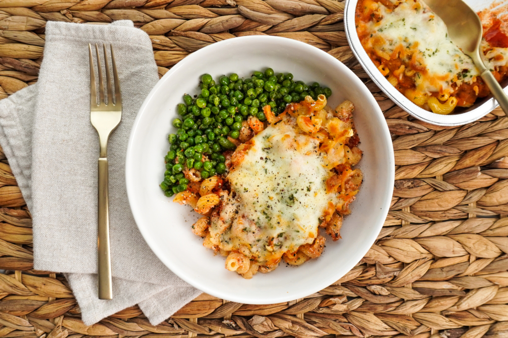 Meal Card: Corkscrew Pasta Bake with Meat Sauce – Recette Magazine