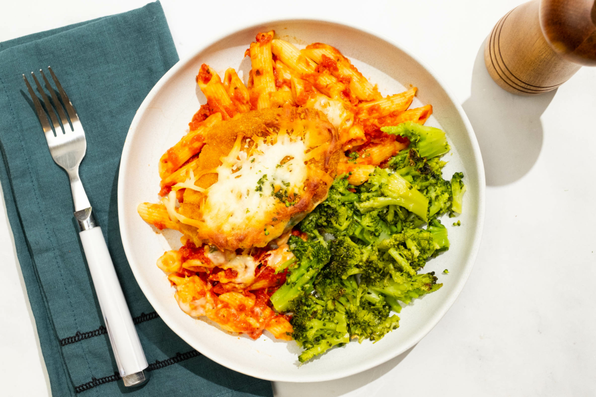 Meal Card: Chicken Parm with Whole Grain Penne Pasta – Recette Magazine
