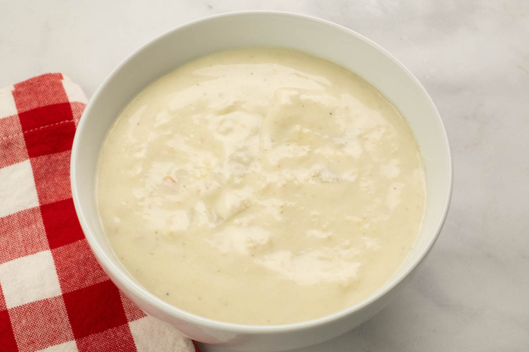 Meal Card: New England Clam Chowder – Recette Magazine