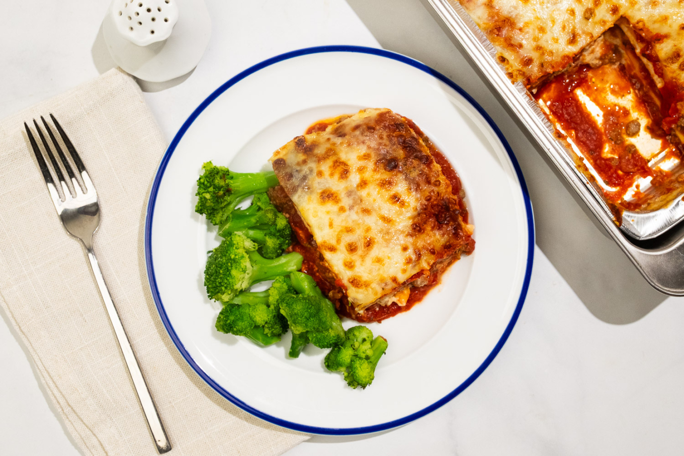 Meal Card: Family Size Beef Lasagna with Roasted Broccoli – Recette ...
